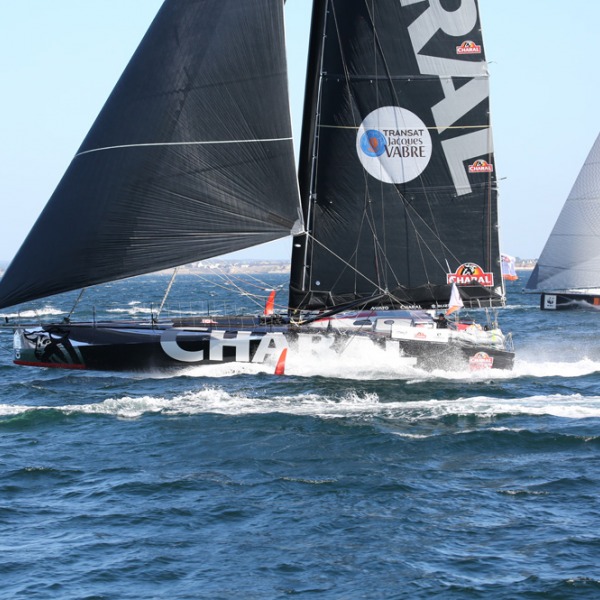 Construction de bateaux et pièces industrielles en composites